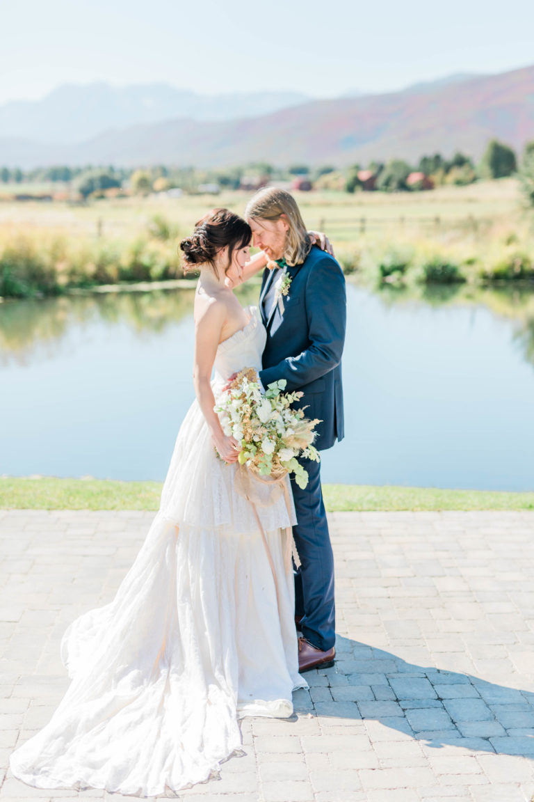 Cure Those Pre-Wedding Jitters - blytheweddings.com