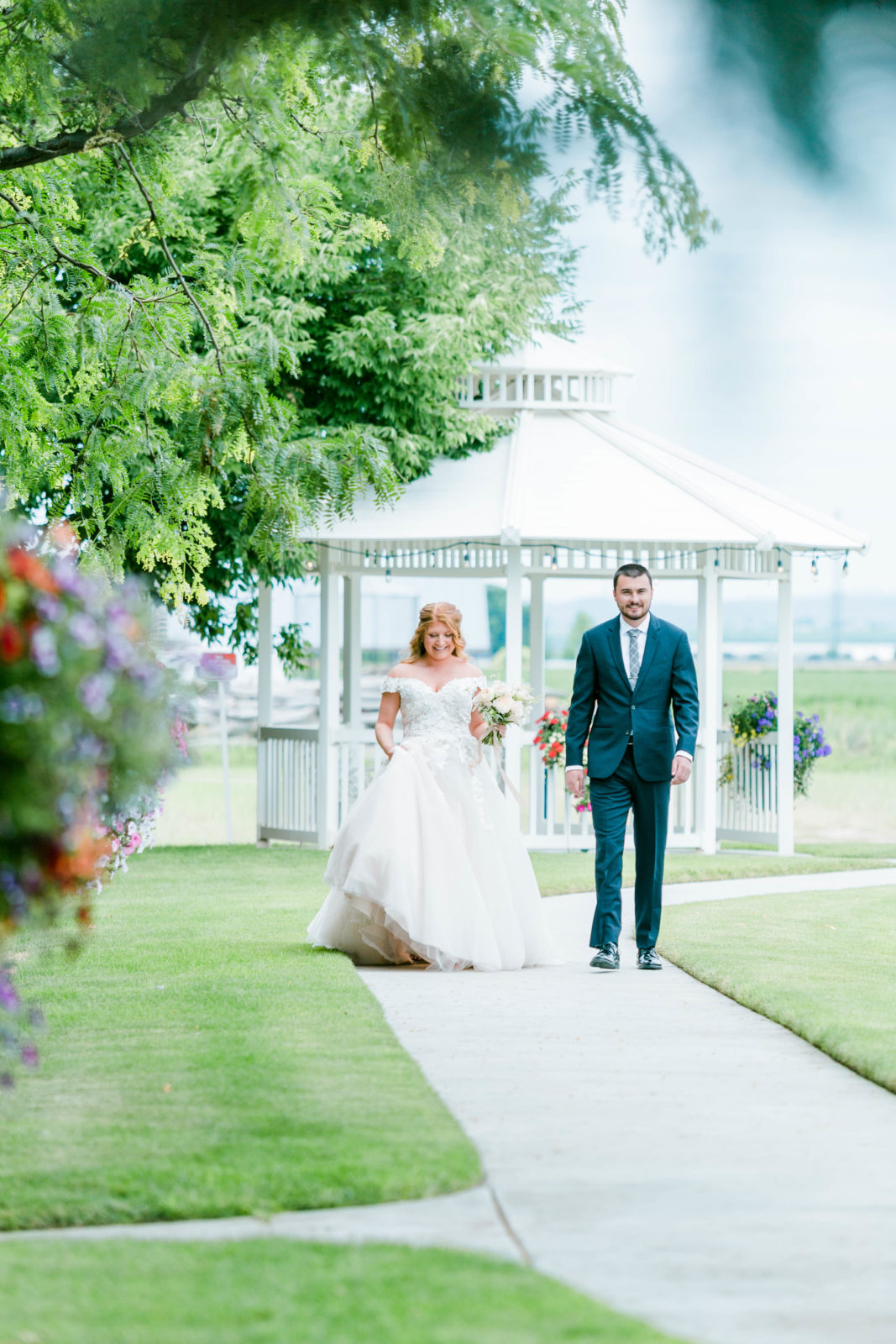 Still Water Hollow Wedding Venue - blytheweddings.com